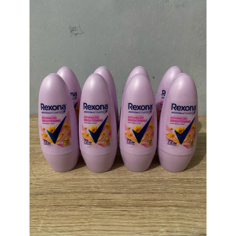 Jual REXONA women deodorant anti-perspirant roll on advance brightening 45 ml | Shopee Indonesia