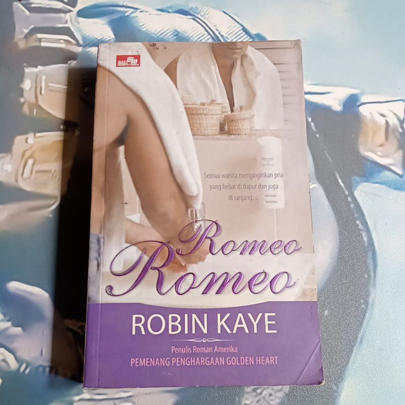 Jual Novel Romeo Romeo,Robin Kaye | Shopee Indonesia