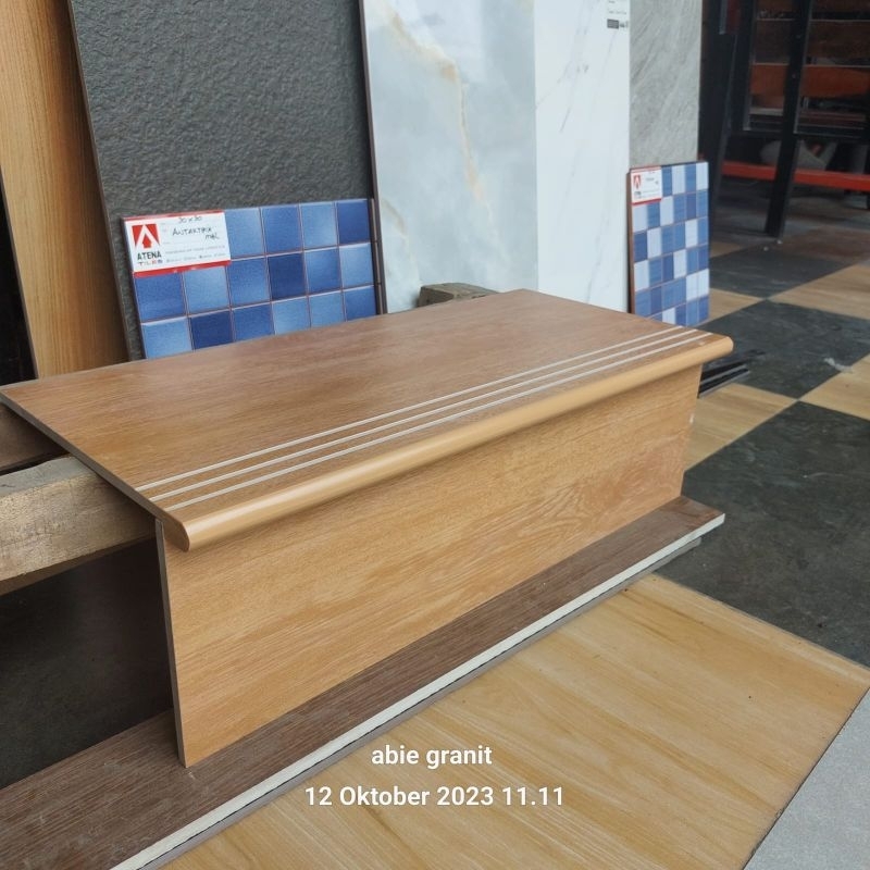 Jual granit tangga double bevel spruse uk 30×60&20×60 | Shopee Indonesia