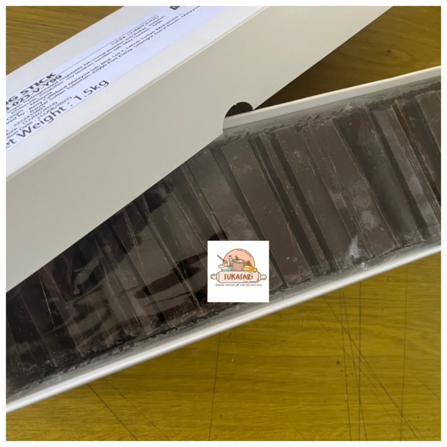 Jual Van Houten Baking Stick 250gr Stik Dark Chocolate compound ...