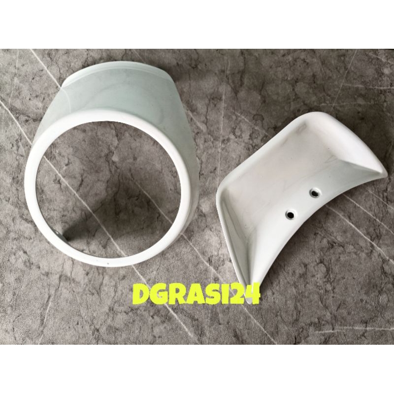 Jual White series headlamp plus ducktail vespa primavera/topi lampu ...