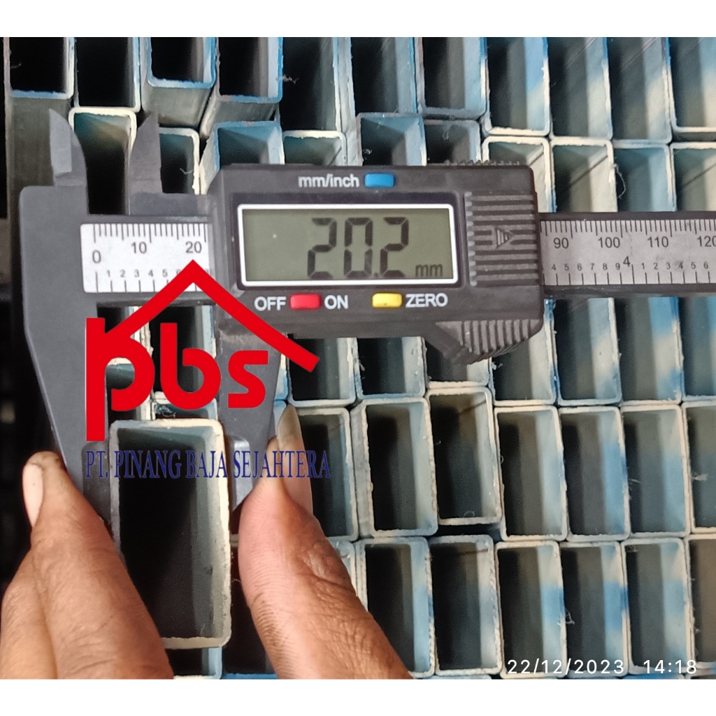 Jual BESI HOLLOW GALVANIS 2cm x 4cm (20x40) x 6 meter, Tebal 1.0mm 1.2mm 1.4mm 1.7mm 2.0mm 2mm ...