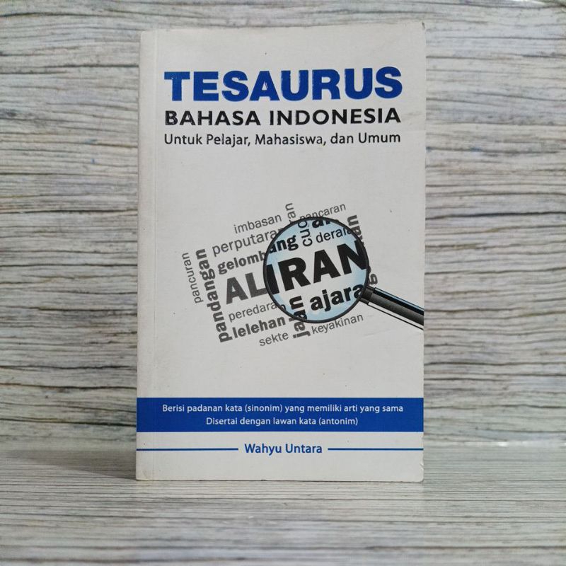 Jual TESAURUS BAHASA INDONESIA Untuk Pelajar Mahasiswa dan Umum ...