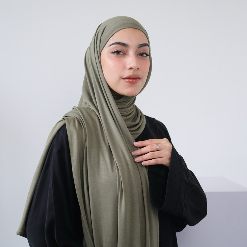 Jual Hanza Inner Shawl (Pashmina Inner cotton cooltech) | Shopee Indonesia