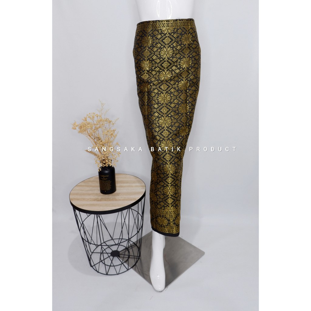 Jual Rok songket / rok songket premium / songket jumbo / rok lilit songket / rok songket ...