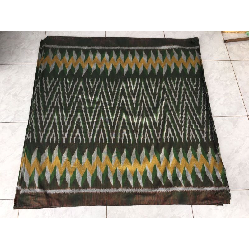 Jual Tenun Corak Insang Pontianak Warna Hijau Kuning Silver Semu Marun ...