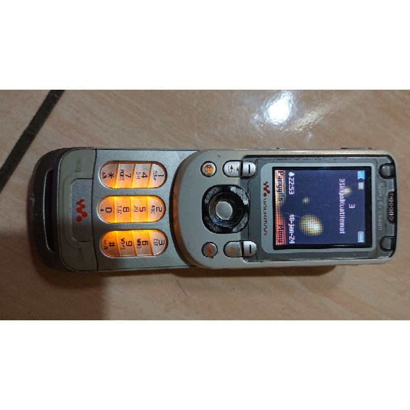 Jual sony ericsson w550i | Shopee Indonesia