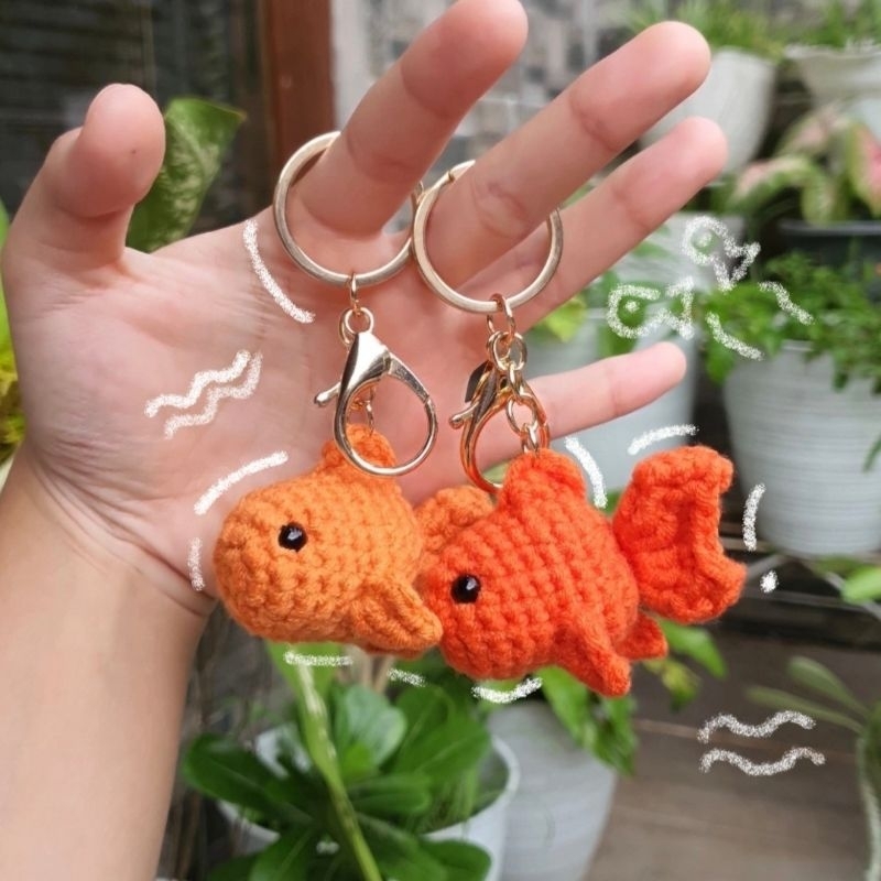 Jual Goldfish Keychain Crochet | Gantungan Kunci Ikan Mas Koki Rajut ...