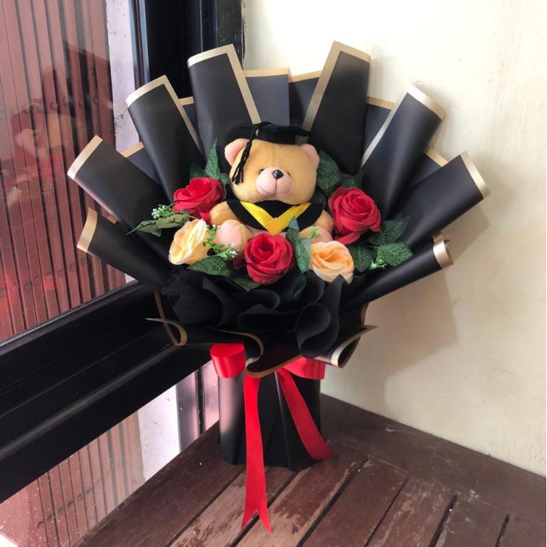 Jual buket boneka wisuda / buket graduation / kado wisuda bandung ...