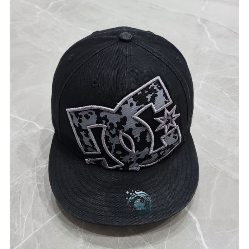 Jual Topi Branded NEW ERA Original x DC Logo Chamo [BIG LOGO] | Shopee ...