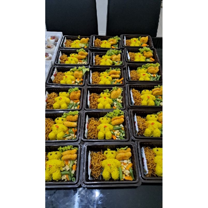 Jual BISA DADAKAN NASI KOTAK/NASI BENTO ULTAH/NASI BENTO HAMPERS/NASI ...