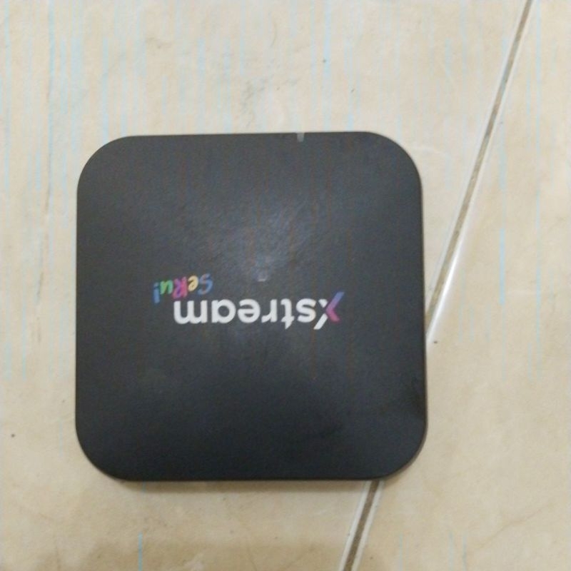Jual XSTREAM SERU STB BOX TV SET TOP BOX- OTT BOX MODEL: DM12 KONDISI ...