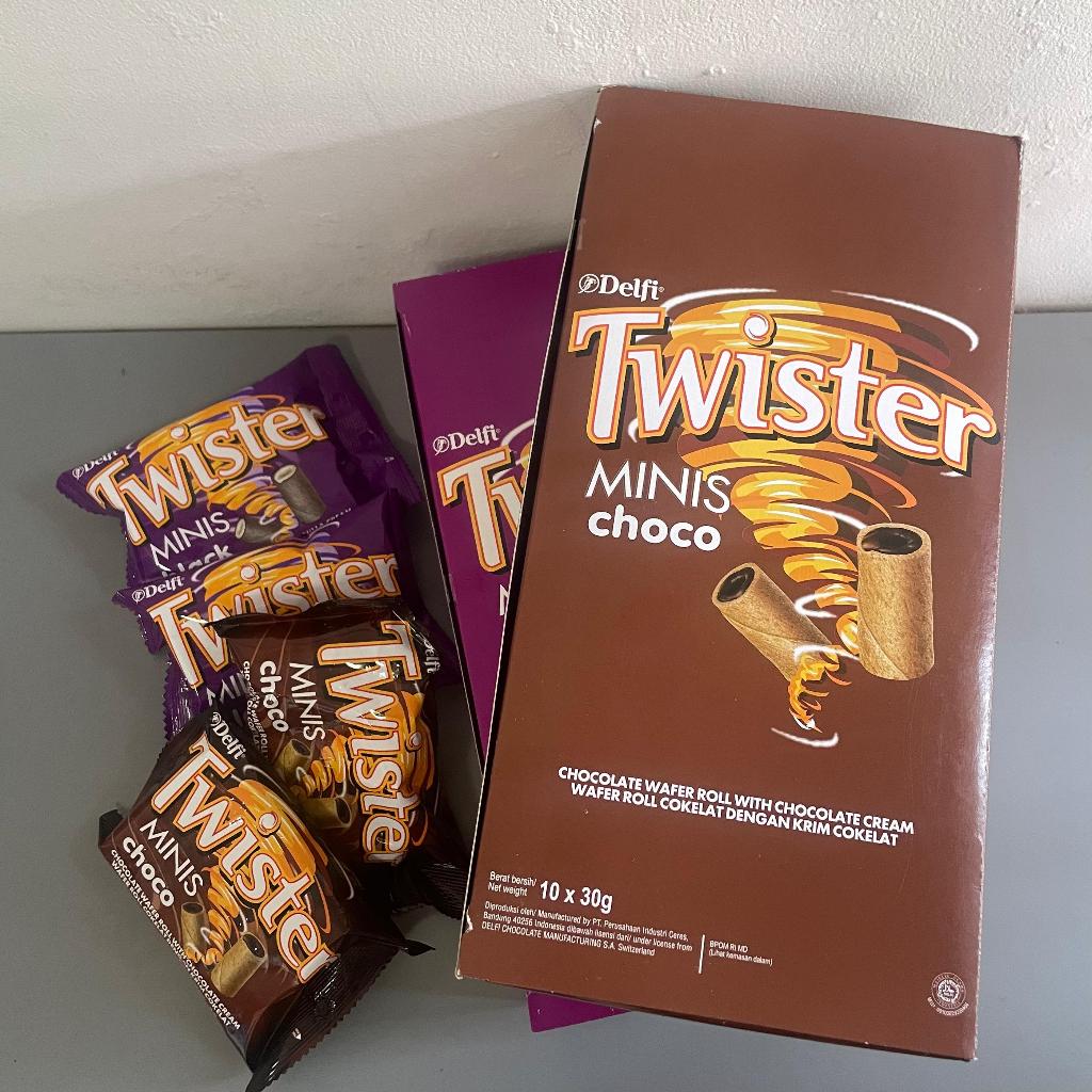 Jual DELFI TWISTER COKLAT isi 10 pc x 30gr / COKELAT TWISTER BLACK ...