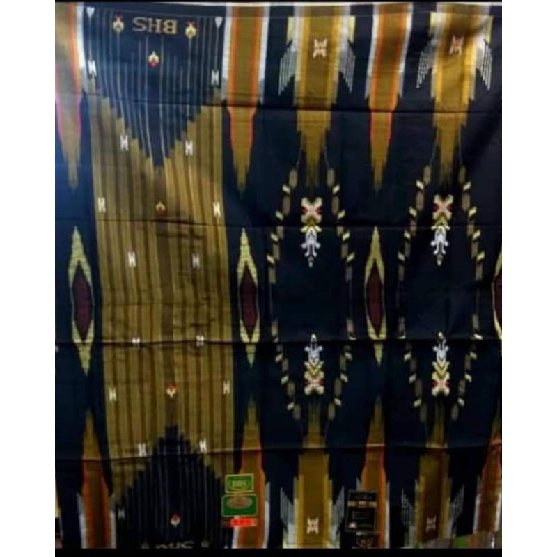 Jual SARUNG BHS SGC GOLD SUTERA SPUNSILK 210 WARNA HITAM LIMITED ...