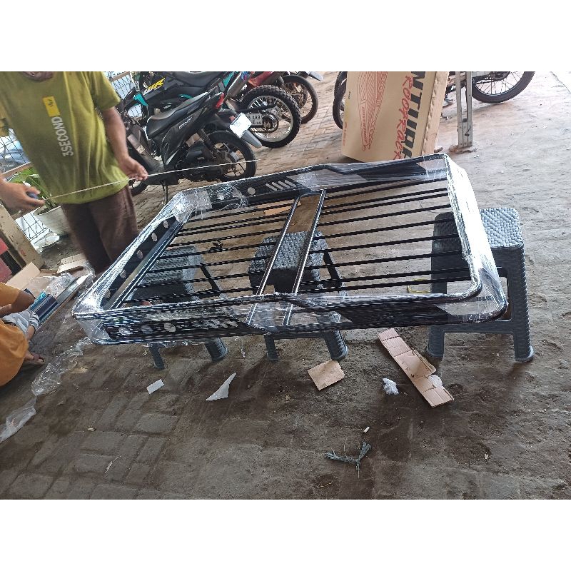 Jual Roof rack bagasi atas mobil model adventure rack uk 140×100x16 ...