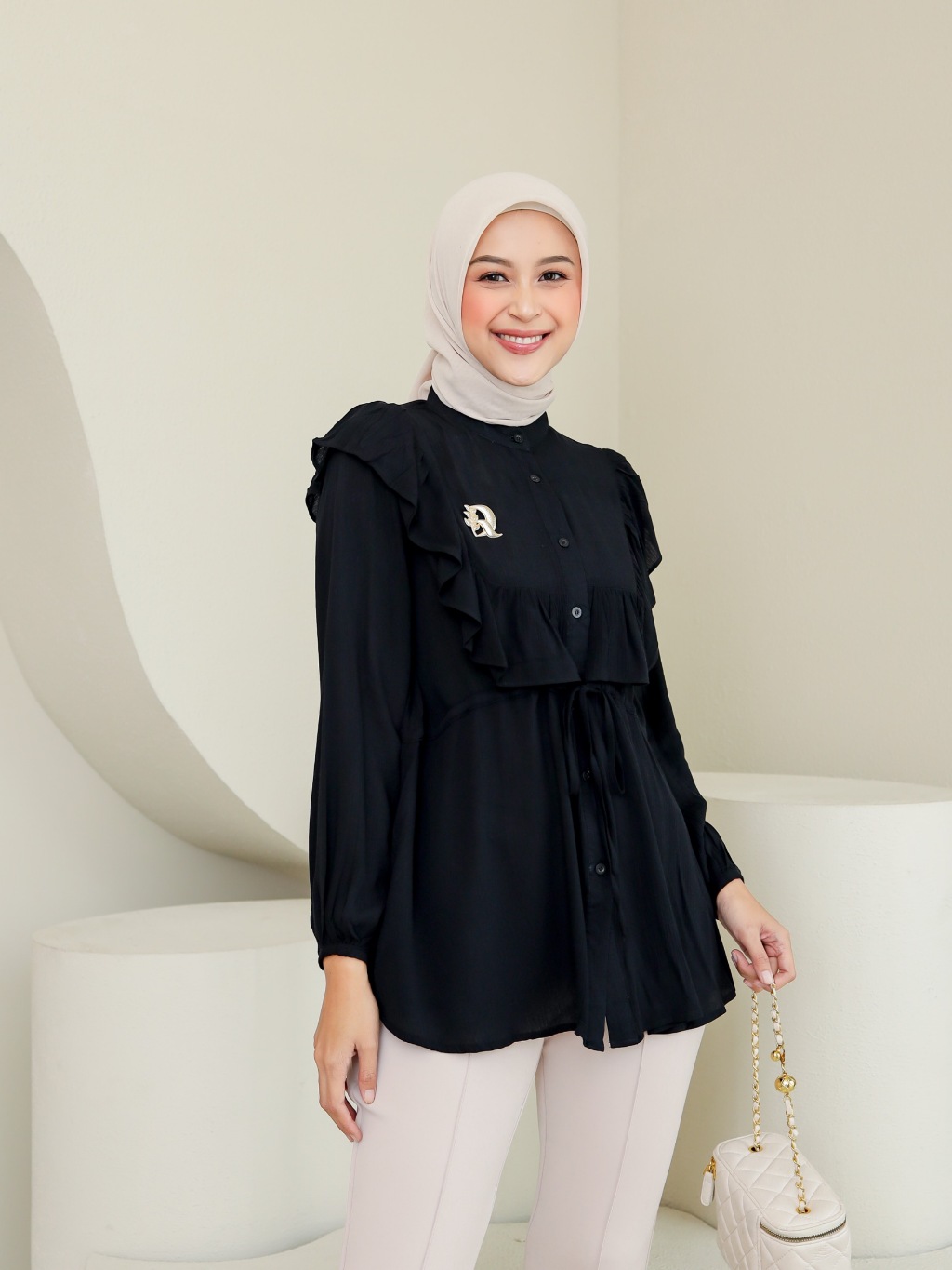 Jual Diana Restu - Savine Blouse | Blouse Polos Wanita | Shopee Indonesia