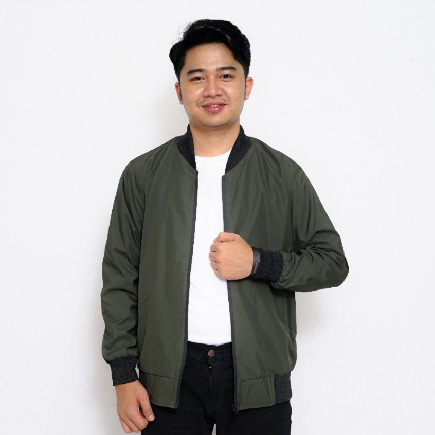Jual Jaket boomber zipper waterproof - jaket bomber taslan - jaket ...