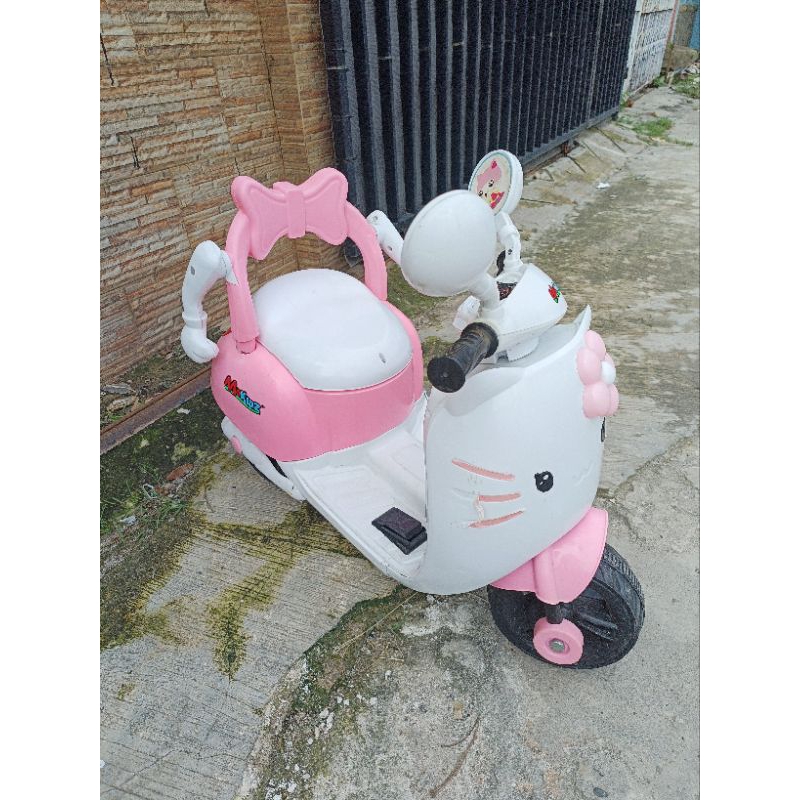 Jual Motor listrik anak hello kitty | Shopee Indonesia