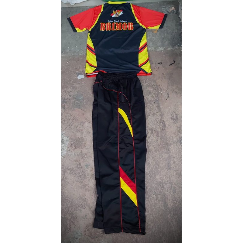 Jual Baju Setelan Trening Brimob Untuk Indonesia Merah Kuning | Shopee ...