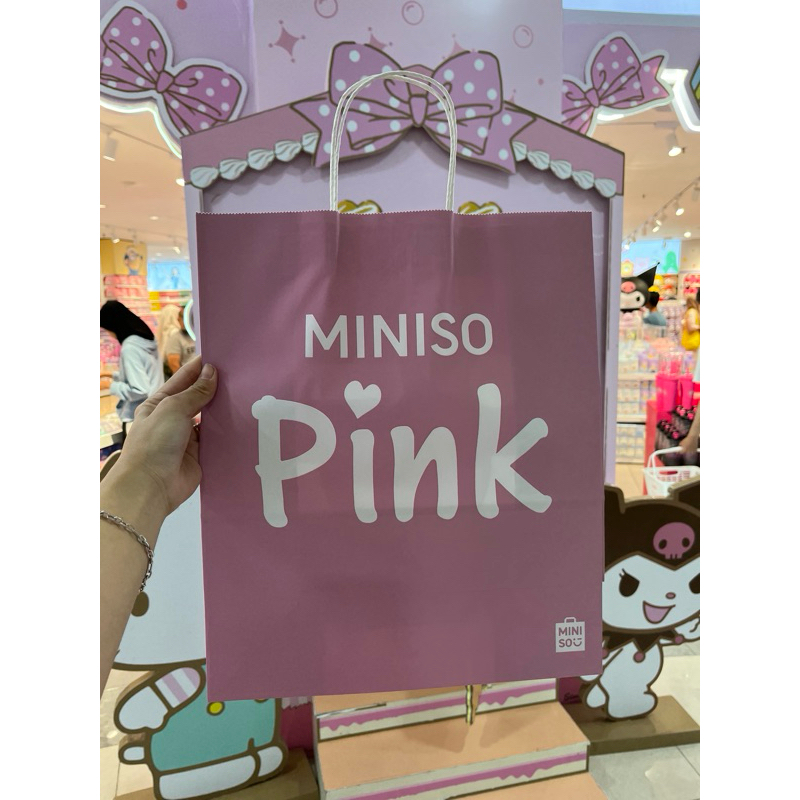 Jual PAPER BAG PAPERBAG MINISO PINK LIMITED EDITION ORIGINAL | Shopee ...