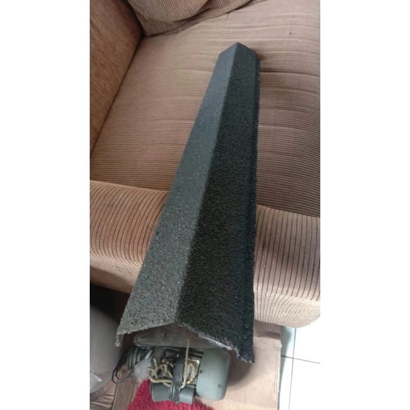Jual Nok V Wuwungan Genteng Metal Pasir / Nok Samping | Shopee Indonesia
