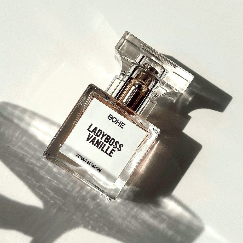 Jual BOHE Parfums Ladyboss - Woman - Extrait de Parfum - Royal Essence ...