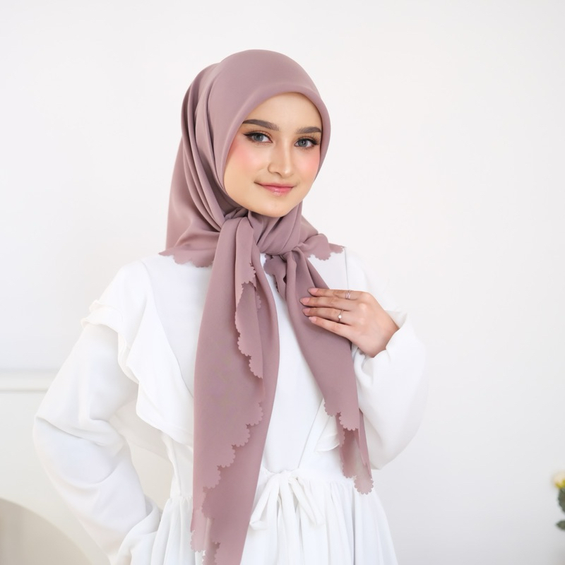 Jual Hijab Segiempat Laser Cut Daisy Polycotton Bella Premium | Shopee ...