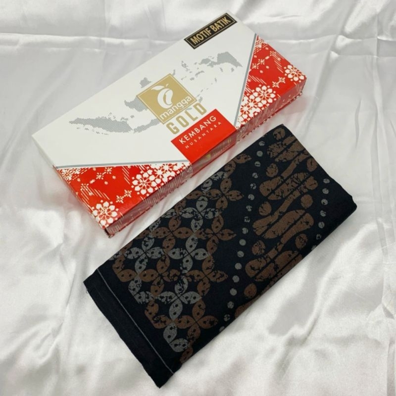 Jual SD33 - Sarung Tenun Gold Motif Batik Kembang Nusantara - Sarung ...