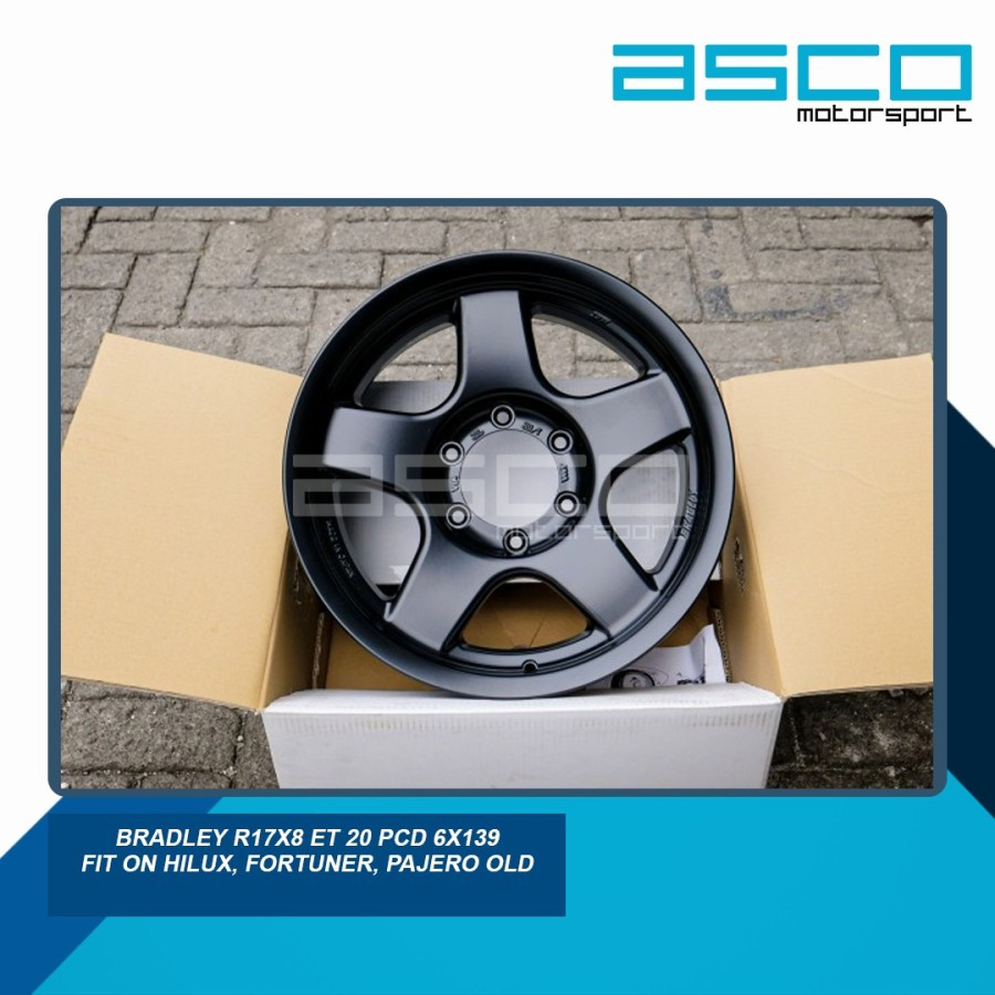 Jual Bradley R17x8 ET 20 PCD 6x139 Fit On Hilux, Fortuner, Pajero Old | Shopee Indonesia