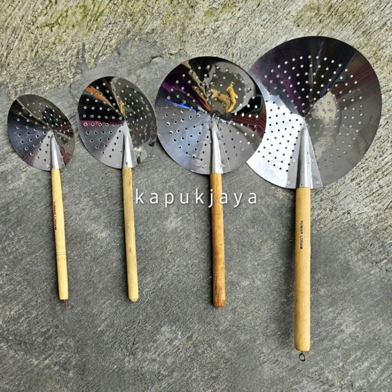 Jual Serok Gorengan Berbagai Ukuran Kecil Besar / Serok Pincuk ...