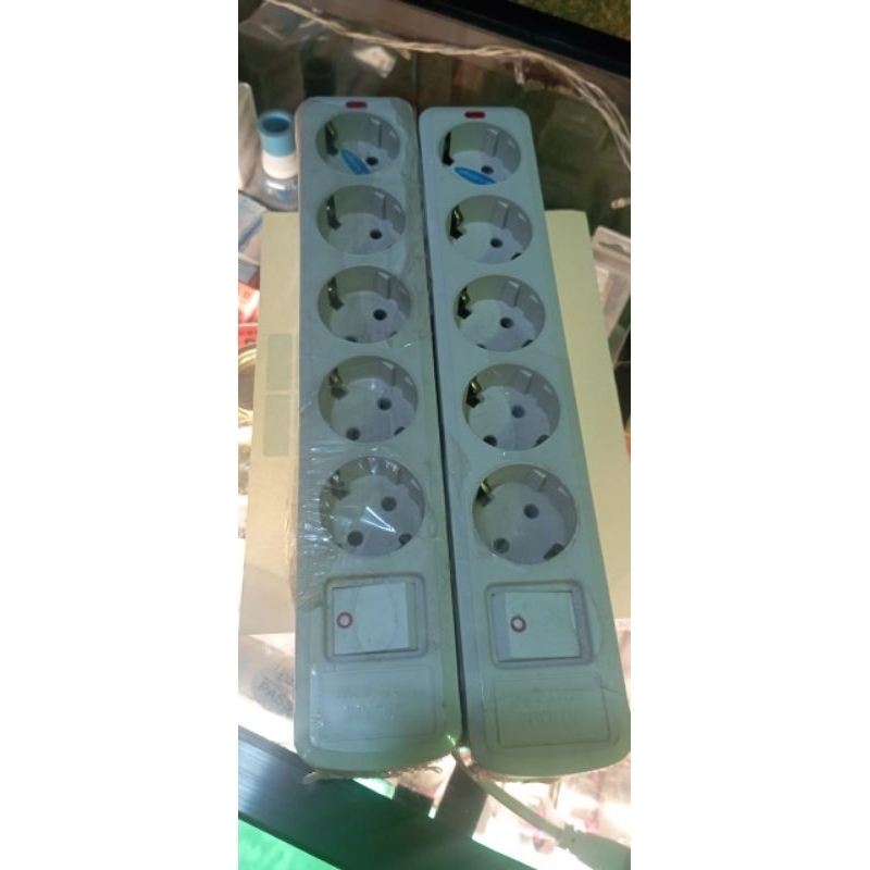Jual STOP KONTAK,COLOKAN, SOCKET MERK AIRAM TANPA KABEL DGN SWITCH/ON ...