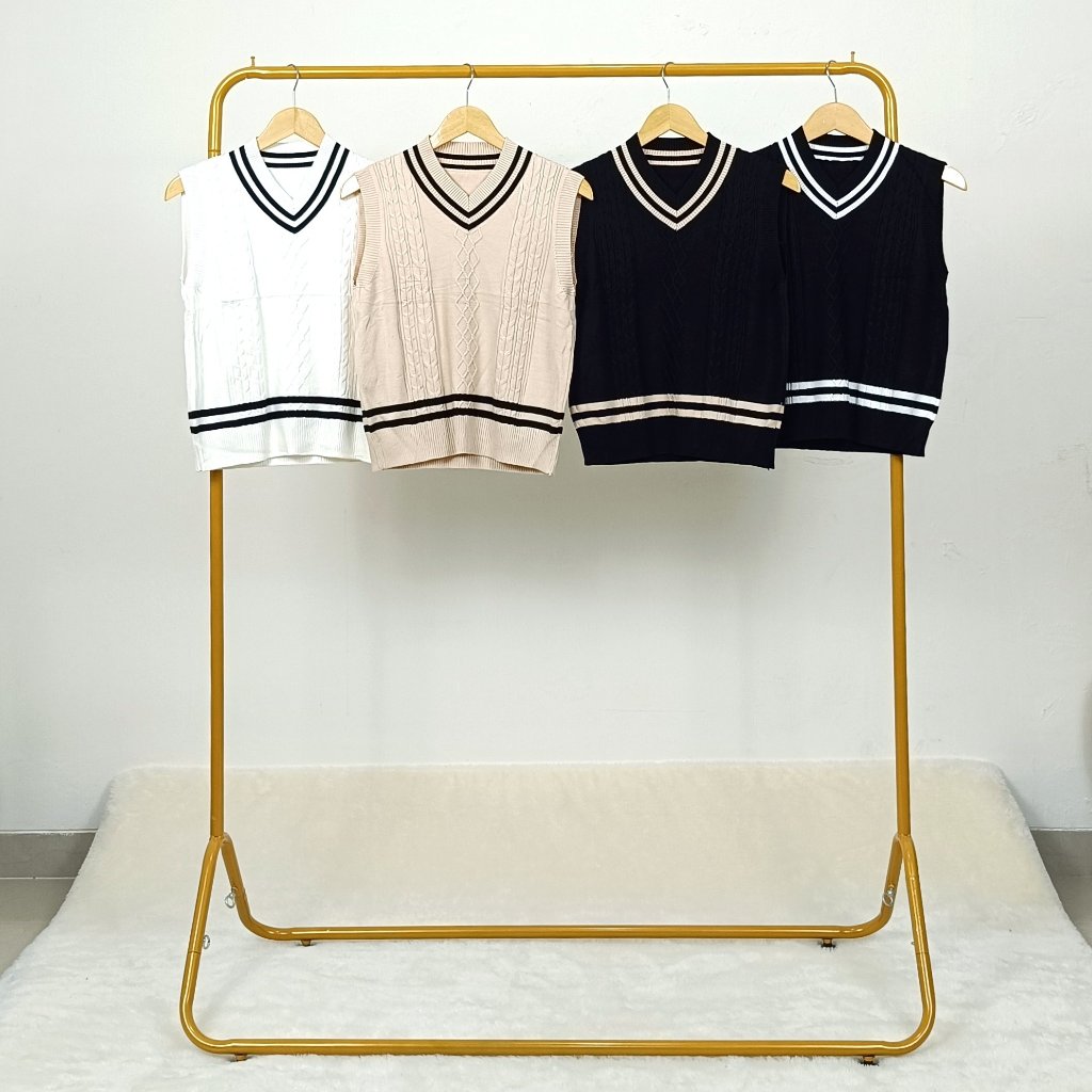 Jual Augie - Usagi School Girl Knit Vest Rompi Rajut Kantor | Shopee ...