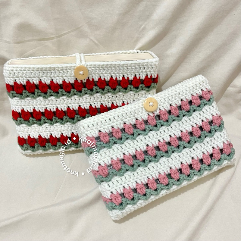 Jual PRE ORDER | Tulip & Rose Book Sleeve / Book Cover Crochet - sarung ...