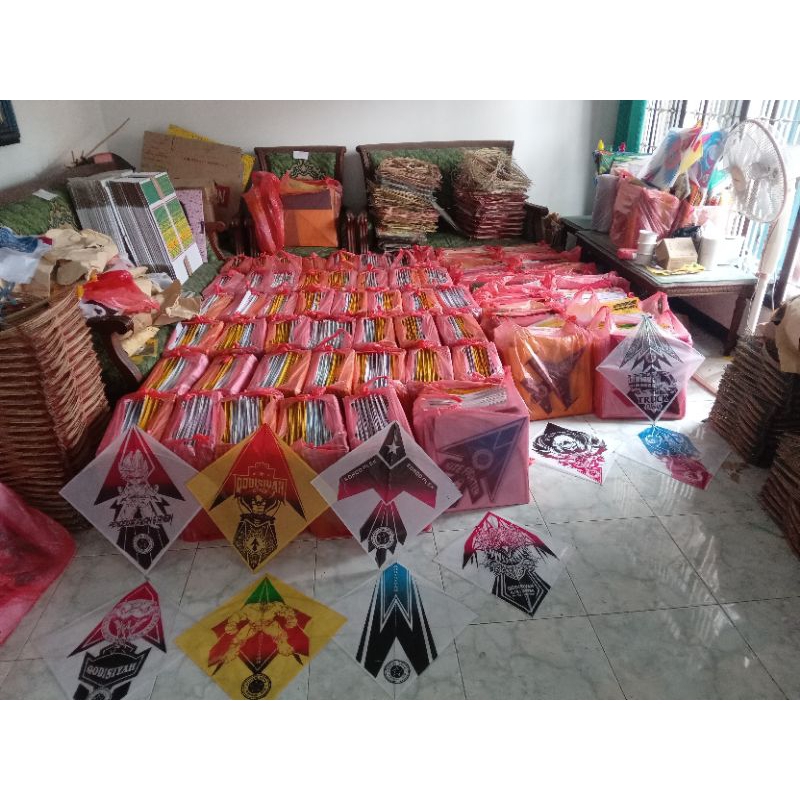 Jual Layangan Sukhoi/Sukoy Standard Murah promo isi 20 pcs/biji ...