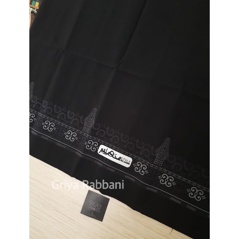 Jual SARUNG BATARA - sarung hitam rabbani - Sarung Rabbani PALESTINE ...