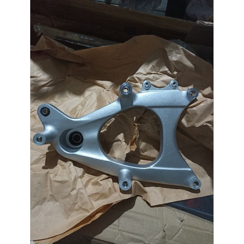 Jual arm pcx 160 original thailand original baru arm pcx 160 non disc ...