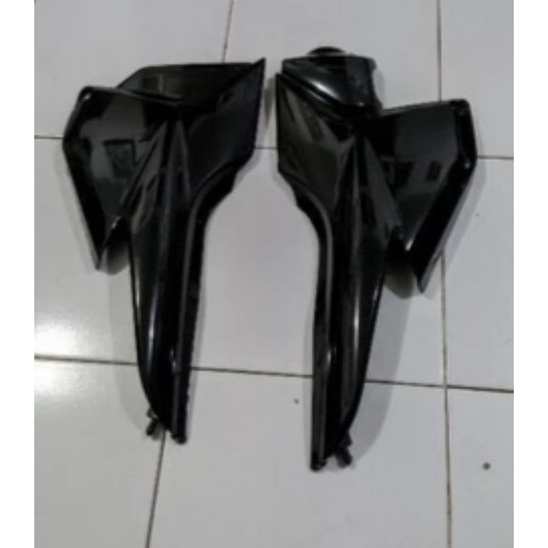 Jual cover tutup aki/box aki Honda Megapro new Primus hitam | Shopee ...