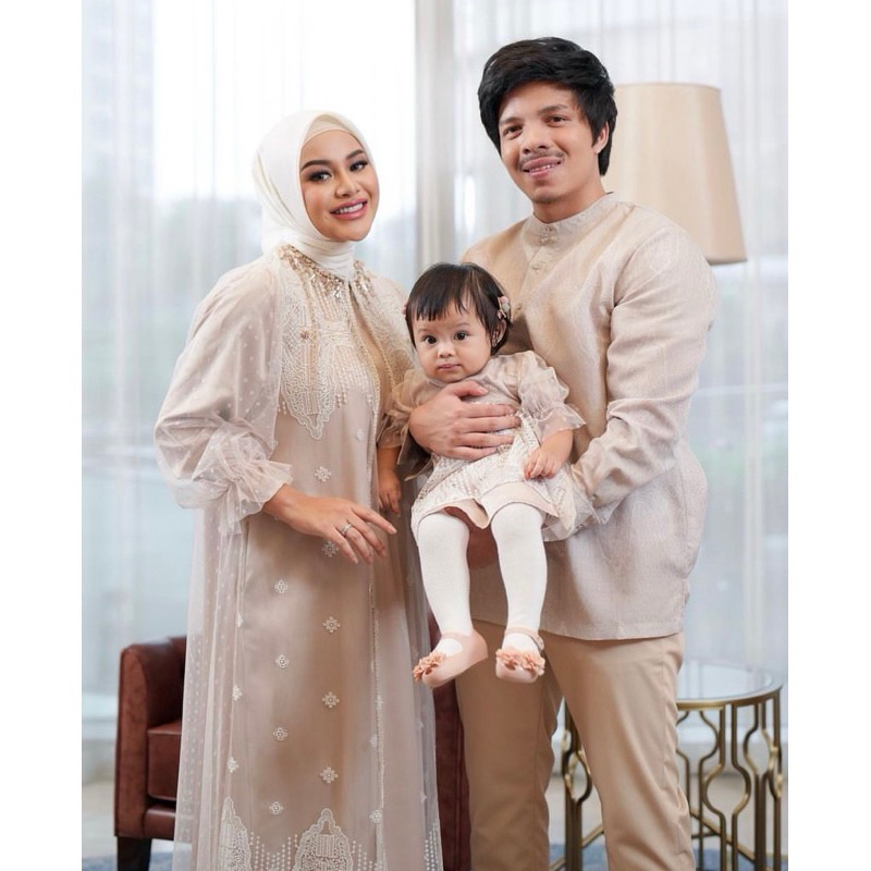 Jual Geulis.id MEYRA TUNIC Sand dan NADHIF KEMEJA Sand - Ready Baju ...