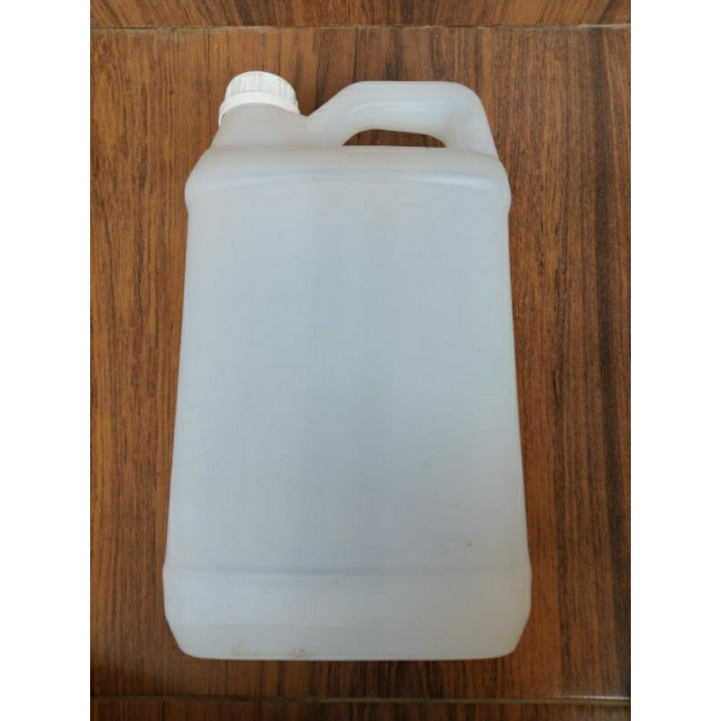 Jual Jerigen Bekas 5 Liter Sudah Bersih / Jerigen / Drigen / Jrigen ...
