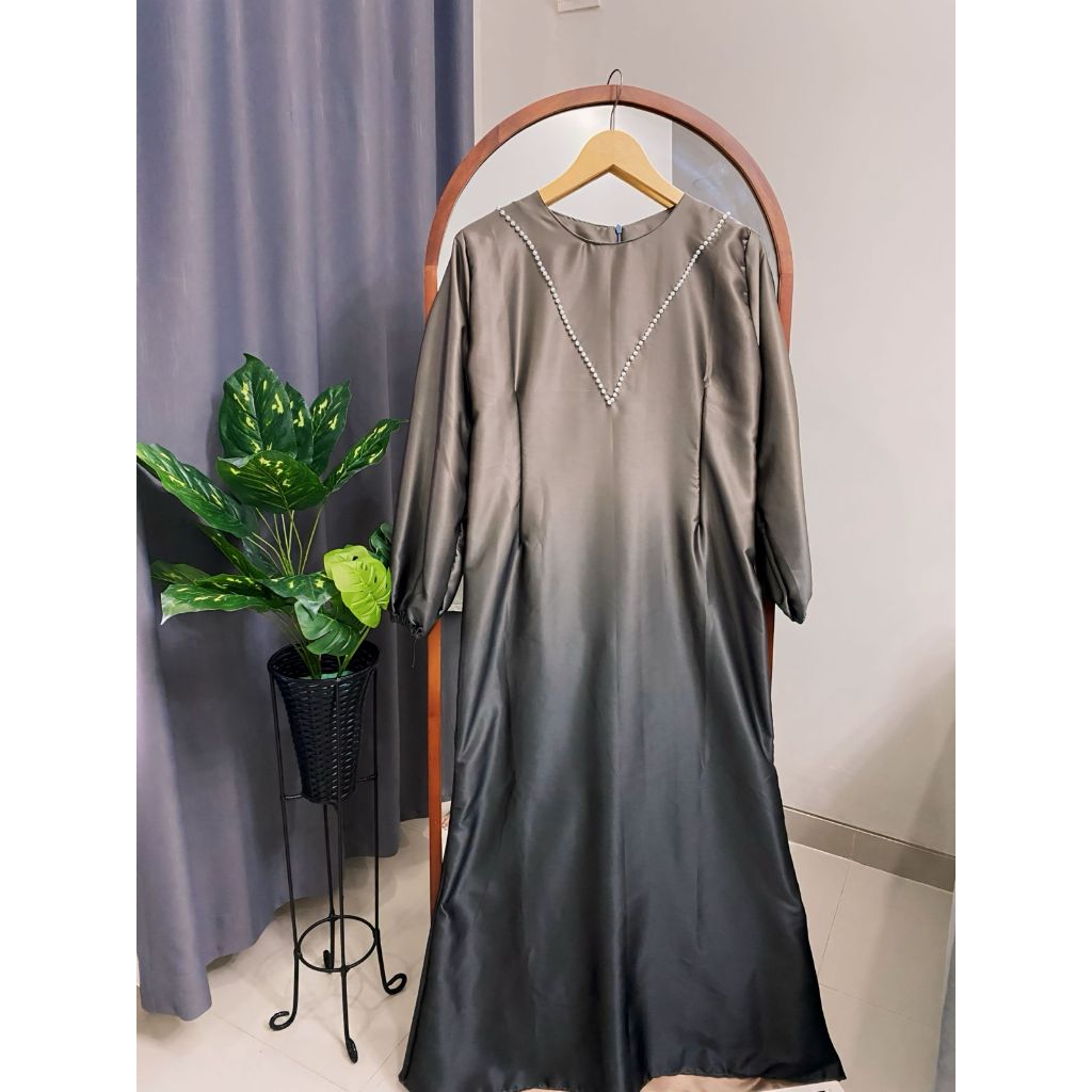 Jual Andin Dress Kondangan Satin Silk Gradasi Terbaru - Dress ...