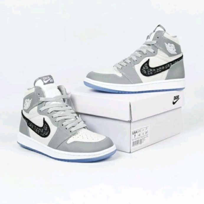 Jual NIKE AIR JORDAN 1 RETRO HIGH GREY D1OR | Shopee Indonesia