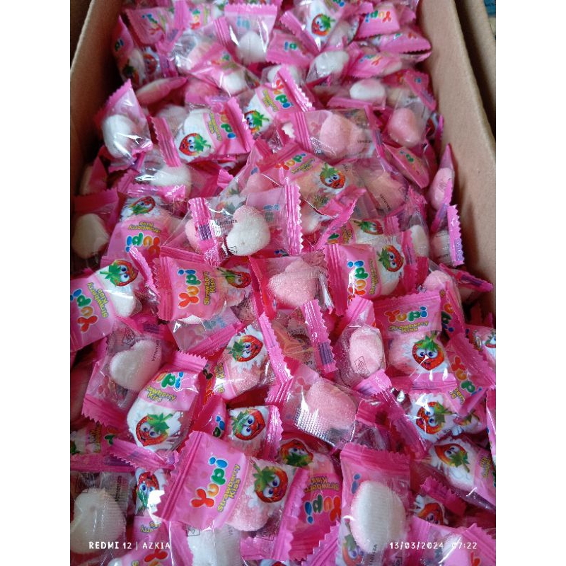 Jual YUPI LOSS strawberry | Shopee Indonesia