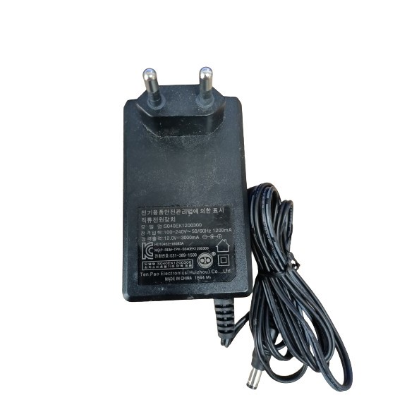 Jual ADAPTOR KOREA 12V-3A Colok Langsung Jack Umum | Shopee Indonesia