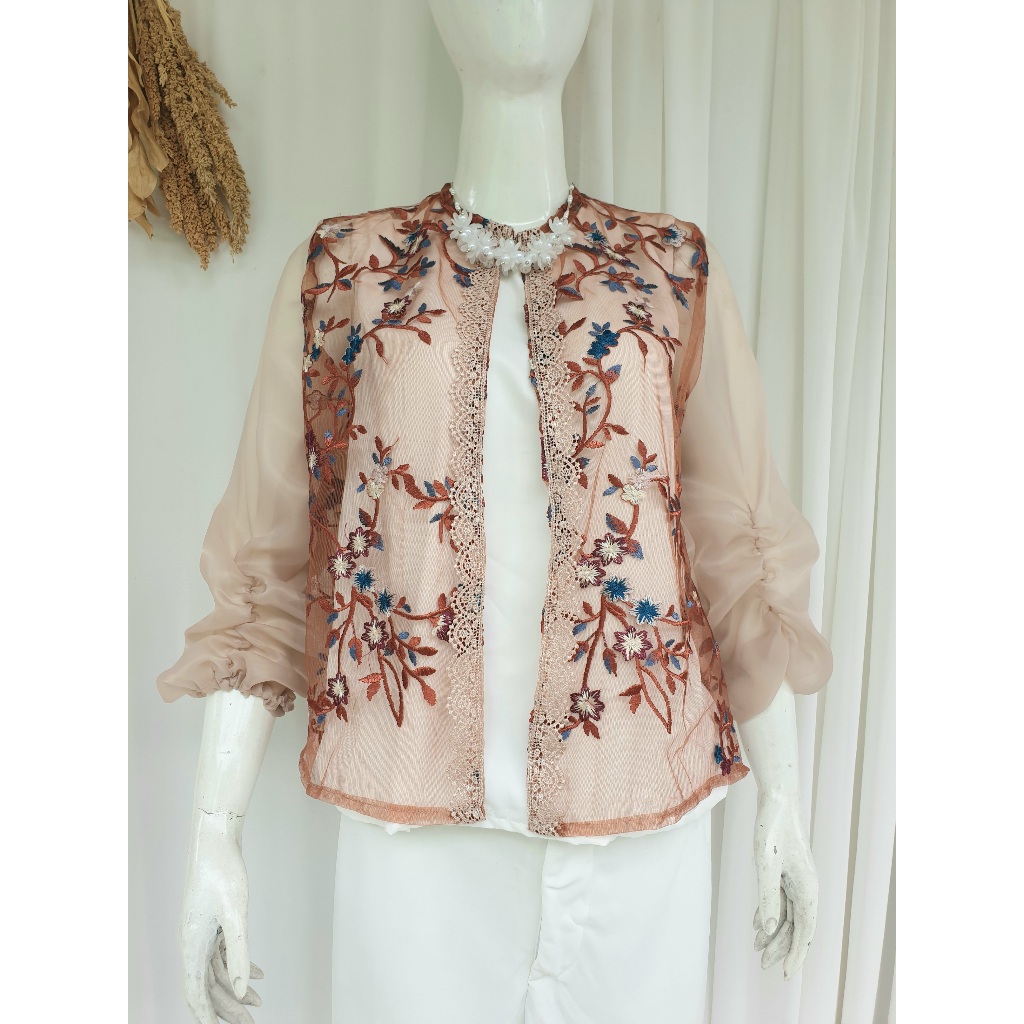 Jual Carissa Crop Outer Mix Renda Tille Two Tone by Calisha Raya Series ...