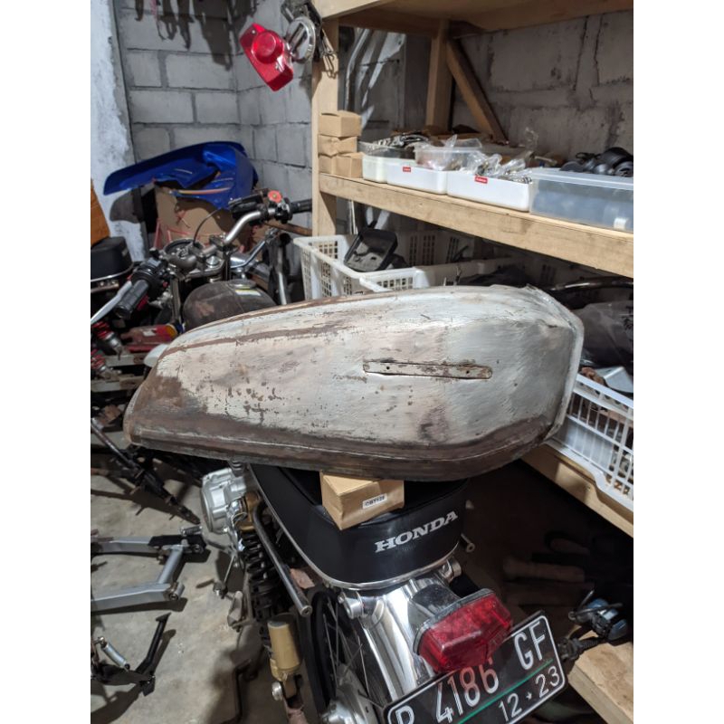 Jual TANGKI GL100 GL125 ORIGINAL SECOND | Shopee Indonesia