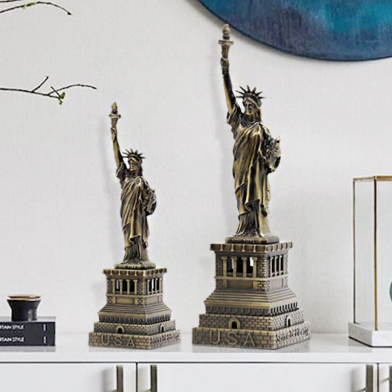 Jual MINIATUR MENARA LIBERTY 15 CM | Shopee Indonesia