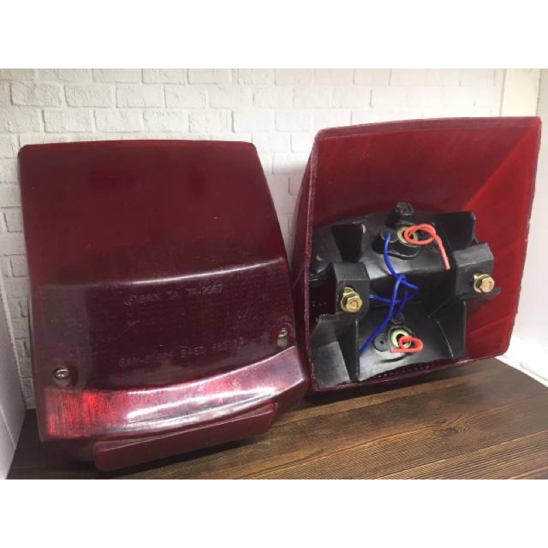 Jual STOP LAMP BELAKANG VESPA PX, PS, STRADA - SIEM SANTA (NOS ...