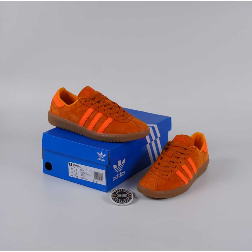 Jual Sepatu Adidas Bermuda Trainer Solar Orange | Shopee Indonesia