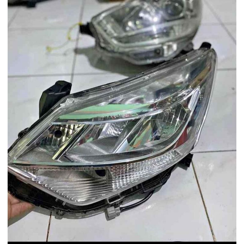 Jual headlamp sigra/calya LED facelift 2019 2020 2021 original | Shopee ...