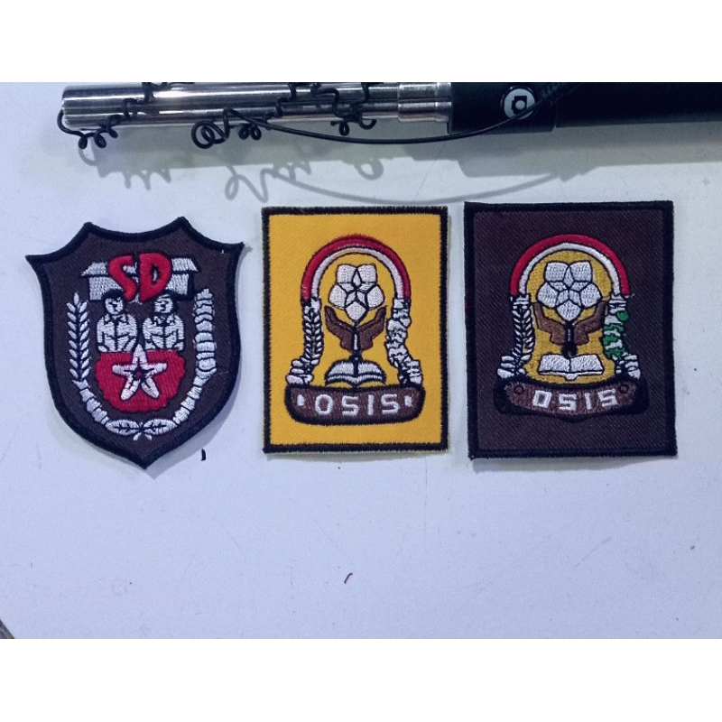 Jual BORDIR OSIS Bet Logo OSIS untuk seragam sekolah ATRIBUT | Shopee ...